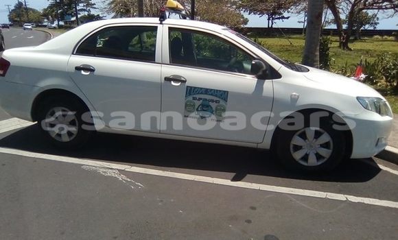 Buy used toyota axio white car in apia in tuamasaga - samoacars
